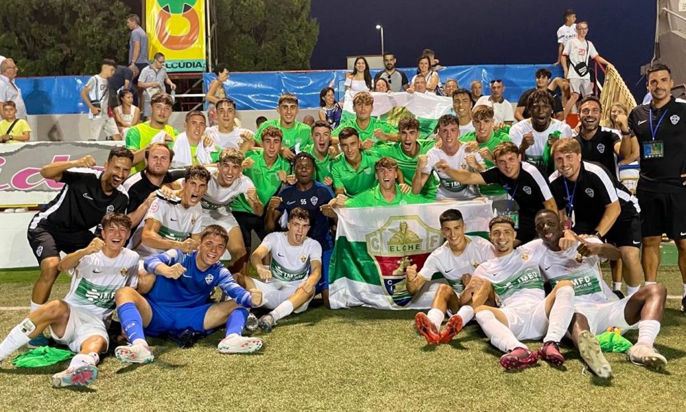 El Elche remonta en su primer partido del COTIF (1-2)